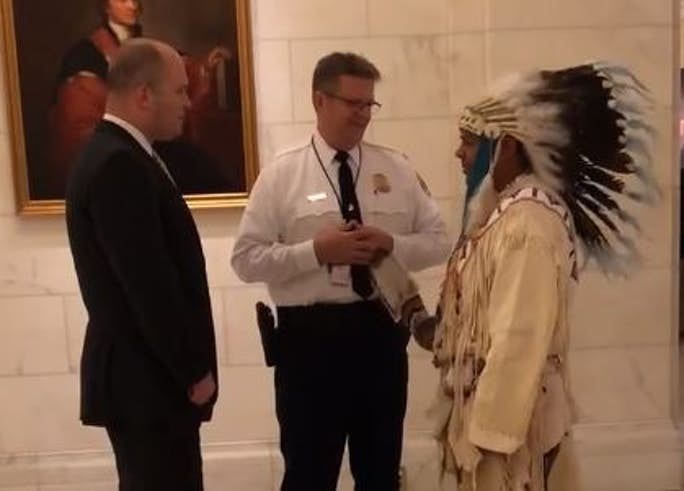Yakama Nation Chairman denied entry to Supreme Court for wearing ...