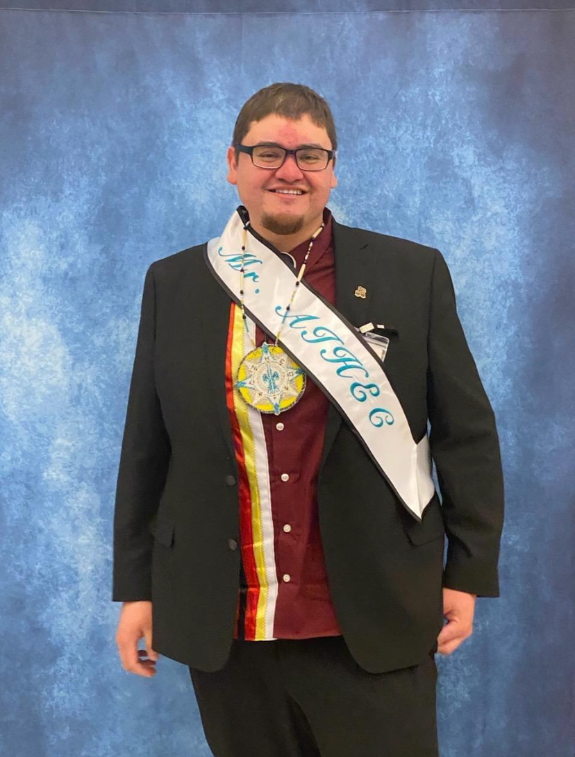 United Tribes student body president, aka Mr. AIHEC, set to graduate ...